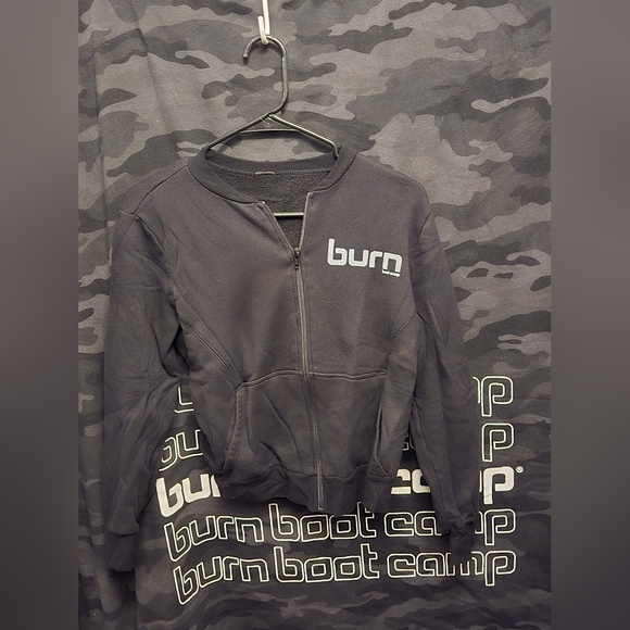Burn Boot Camp | Tops | Burn Boot Camp Crew Crop Jacket | Poshmark